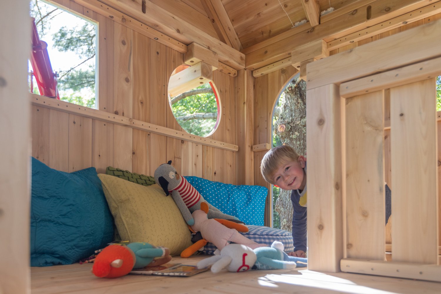See Inside an Outdoor Playhouse | CedarWorks Playsets