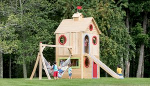 Outdoor Cedar Playhouses | CedarWorks Playsets