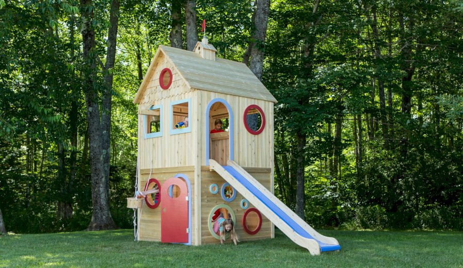 Outdoor Cedar Playhouses | CedarWorks Playsets